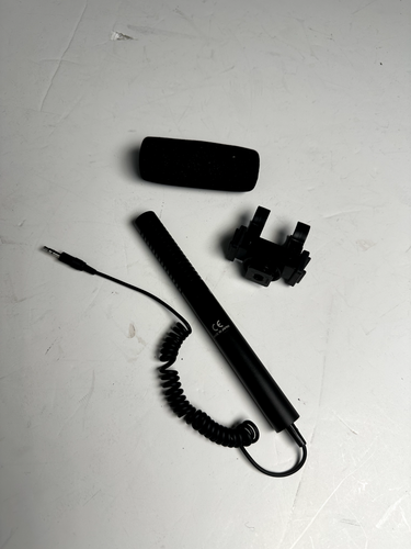 Azden SMX-10 on camera shotgun mic Stereo Microphone shockmount and ...