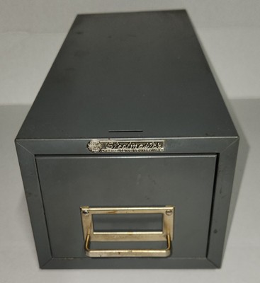 Filing Cabinets - Steelmaster Card