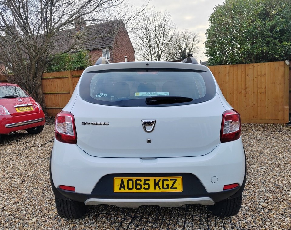 DACIA SANDERO STEPWAY with reliable 1.5DCi Renault engine, Excellent ...