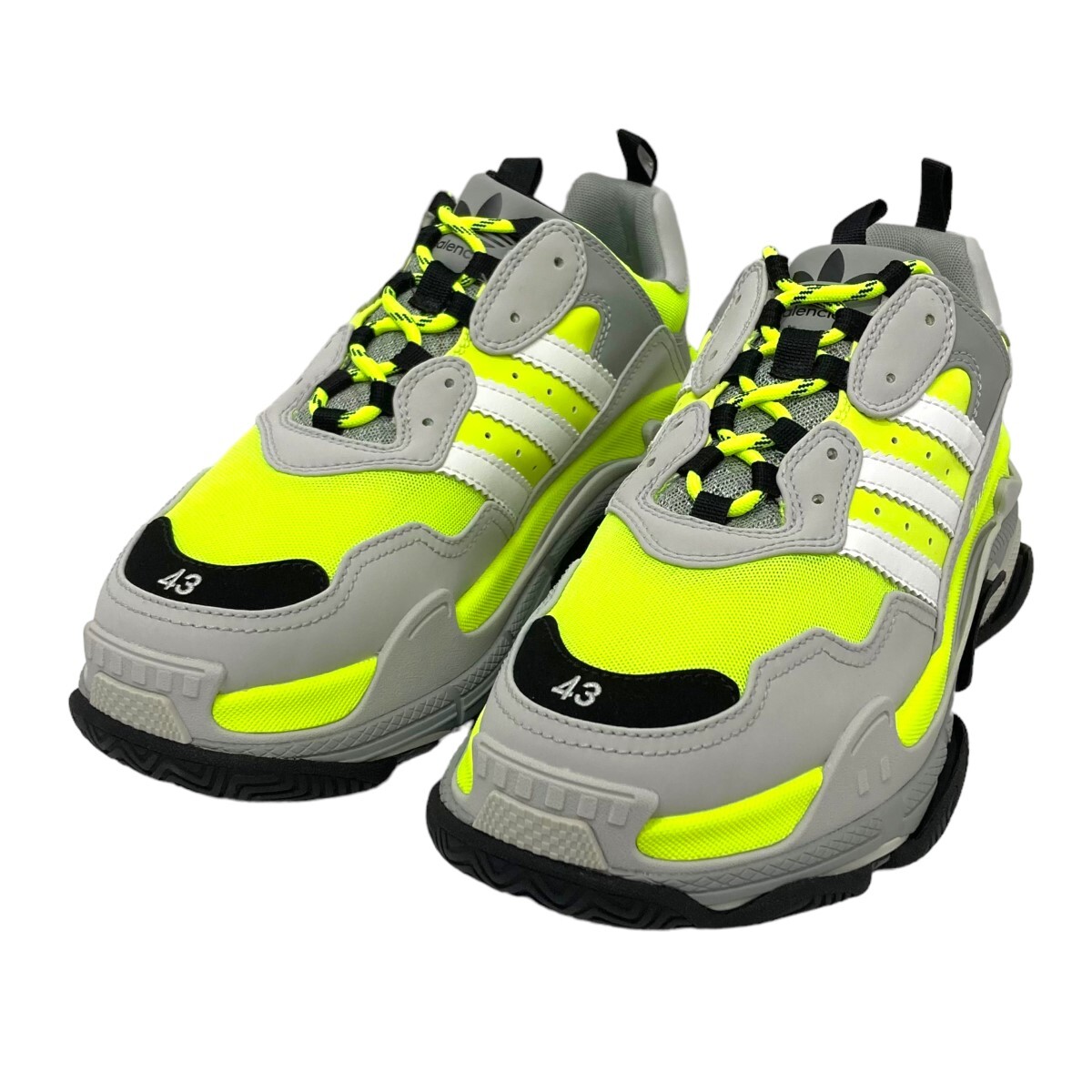 BALENCIAGA #17 Triple SizeS Triple SizeS sneakers Gra… - Gem