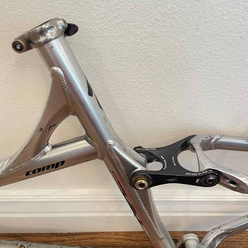 Specialized Epic Comp Disc 19" Silver Mountain Bike Frame 26" Wheels | eBay