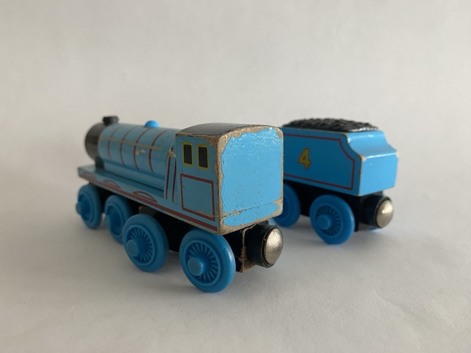 Thomas & Friends Wooden Railway Train Tank Engine - Gordon with Tender ...