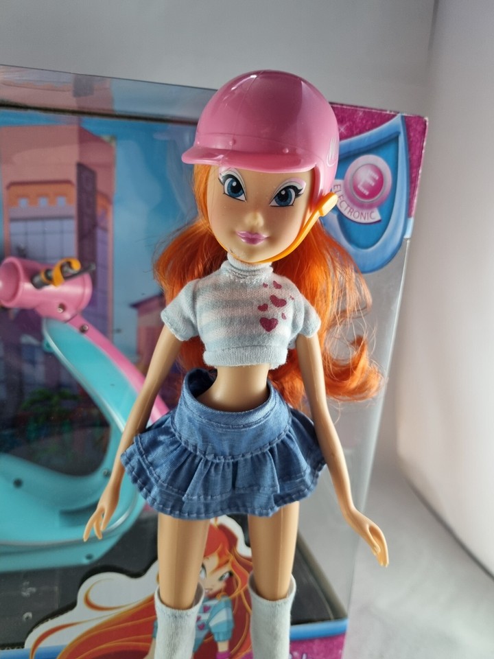 Winx Club Bloom & Scooter Doll with Box Witty Toys | eBay