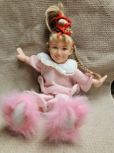 Dr Seuss Grinch Christmas Cindy Lou Who Doll 2000 Vintage 13" | eBay