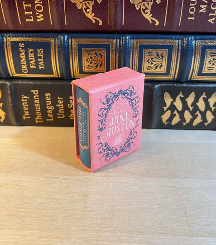 Jane Austen, hardcover mini-book with slipcase, illustrated ...
