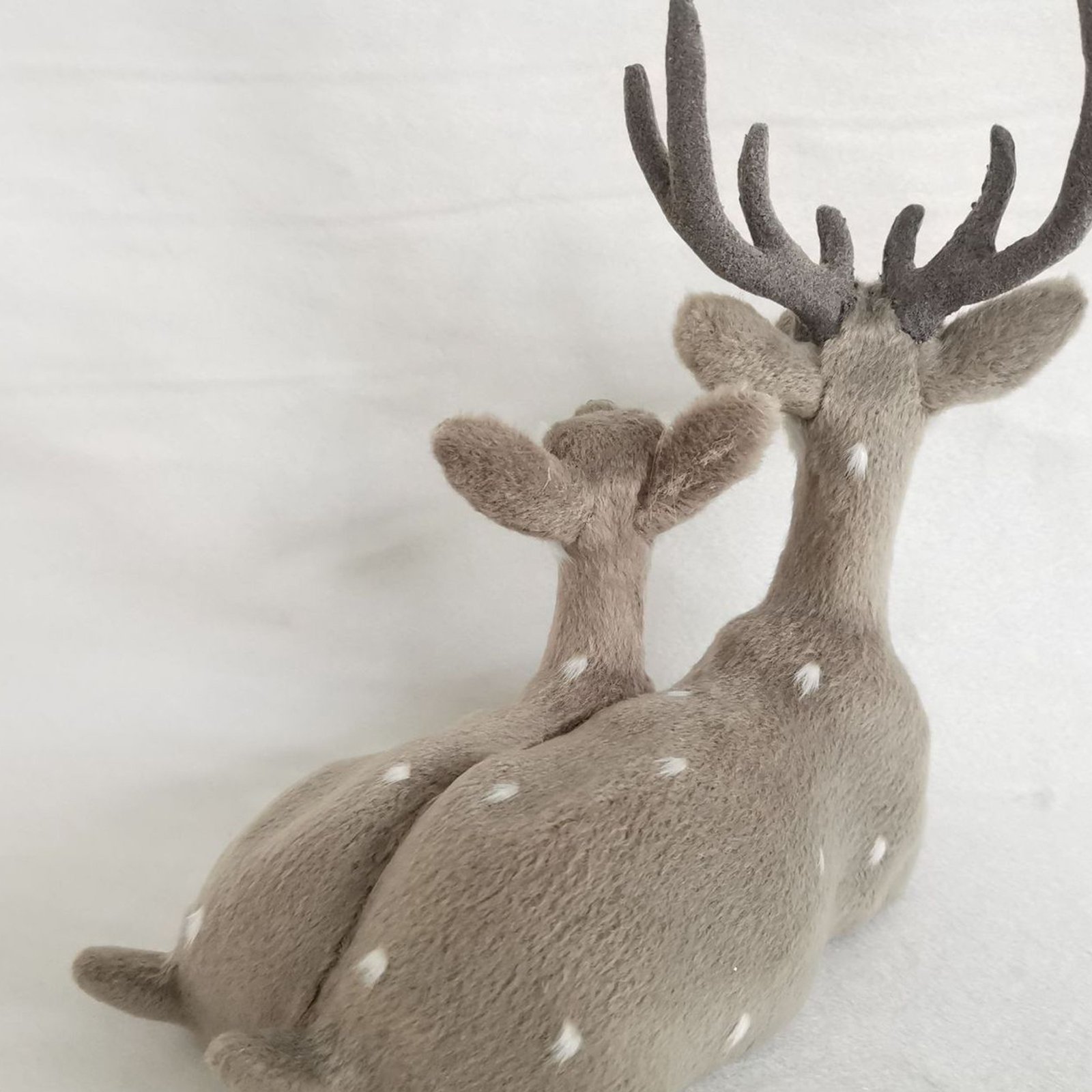 Table Statue Cute Eye-catching Garden Trinkets Deer Sculpture ...