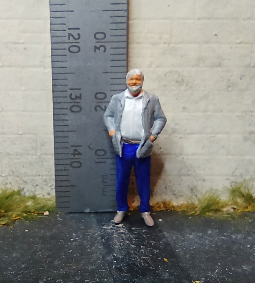 Hand painted OO gauge, 1:76 scale figure. Bearded older man | eBay UK