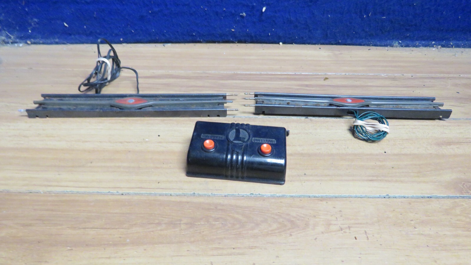 027 LIONEL REMOTE CONTROL TRACK SECTIONS 1 CONTROL NEEDS WIRES 625483 ...