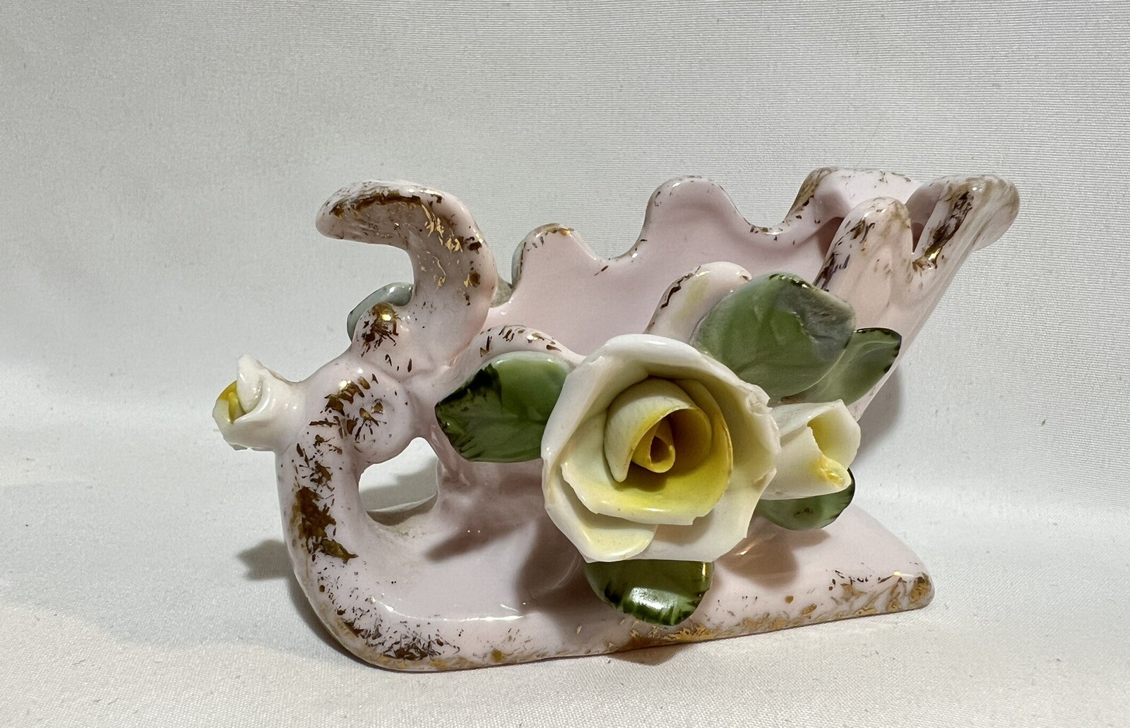 Vtg. Lefton China-Japan-Pink/Gold Sleigh W/Yellow Flowers-3.5” Figurine ...