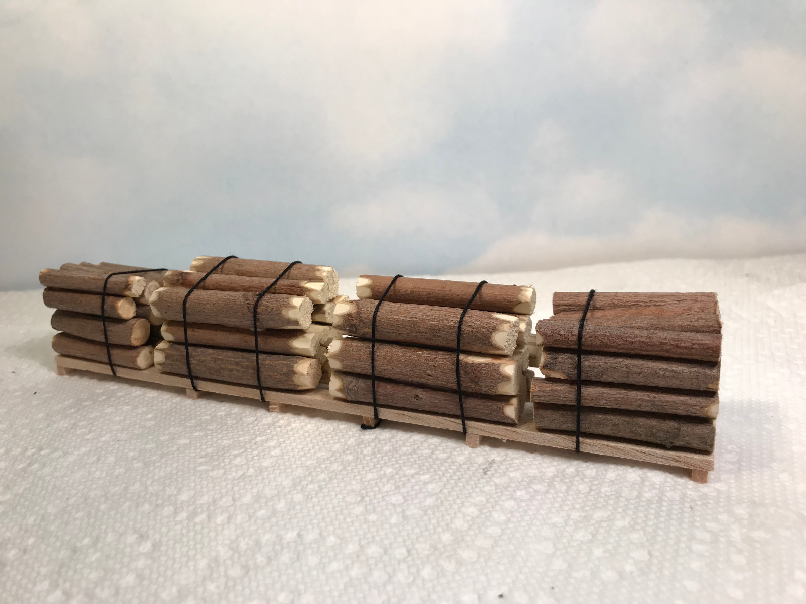 HO - Pulpwood Load for Walthers 63 Ft Pulpwood Flat Cars | eBay