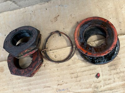 VINTAGE FORD 8N TRACTOR -REAR AXLE WASHERS / NUTS-1951 | eBay