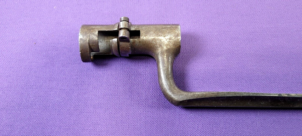 Scarce U.S. Cadet Rifle Model 1868/69 Socket Bayonet "W" & "U.S ...