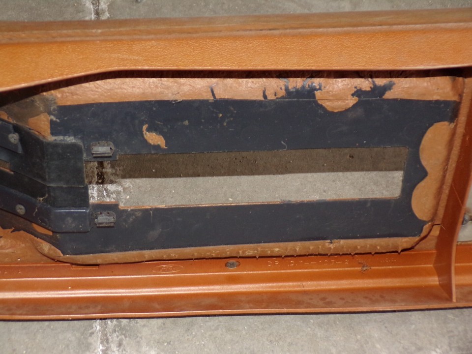 1974 1975 1976 1977 1978 Ford Mustang II Center Console 2.3 2.6 302 | eBay