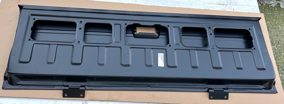 TOYOTA HILUX RN50 RN55 RN56 YN56 LN65 4WD MODEL 1984-89 TAIL GATE ...