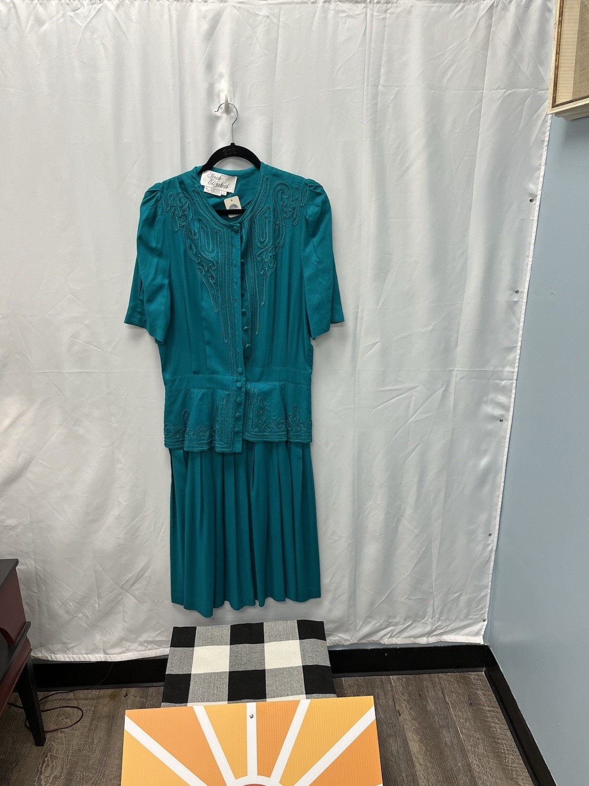 Vintage 80’s Sarah Elizabeth Green Dress Size 14 - Gem