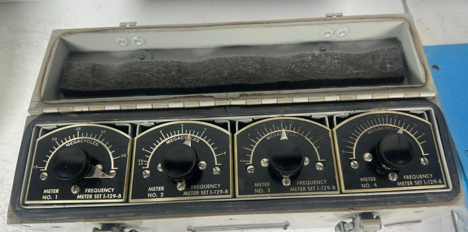 Signal Corps US Army Frequency Meter Set I-129-B US Army James Millen ...
