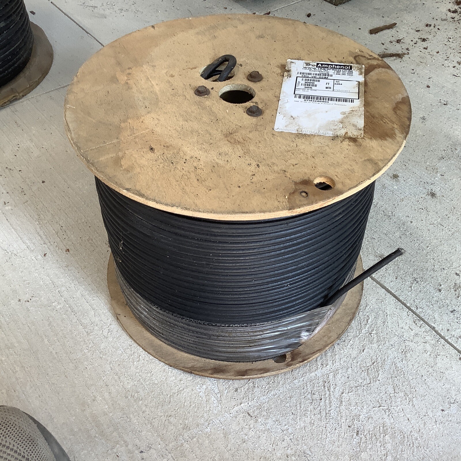 TFC Amphenol Times Fiber Communication 1000 ft cable T6Q-VB-051m 1000ft ...