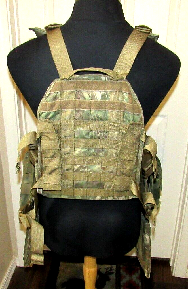 BDS Tactical Chest Rig Plate Carrier comes with 4 spartan armor plates ...