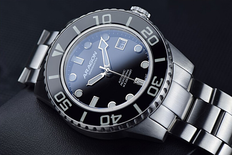 ARAGON Swiss Ronda R150 Auto DiveMaster Sapphire Black Dial 42mm - MINT ...