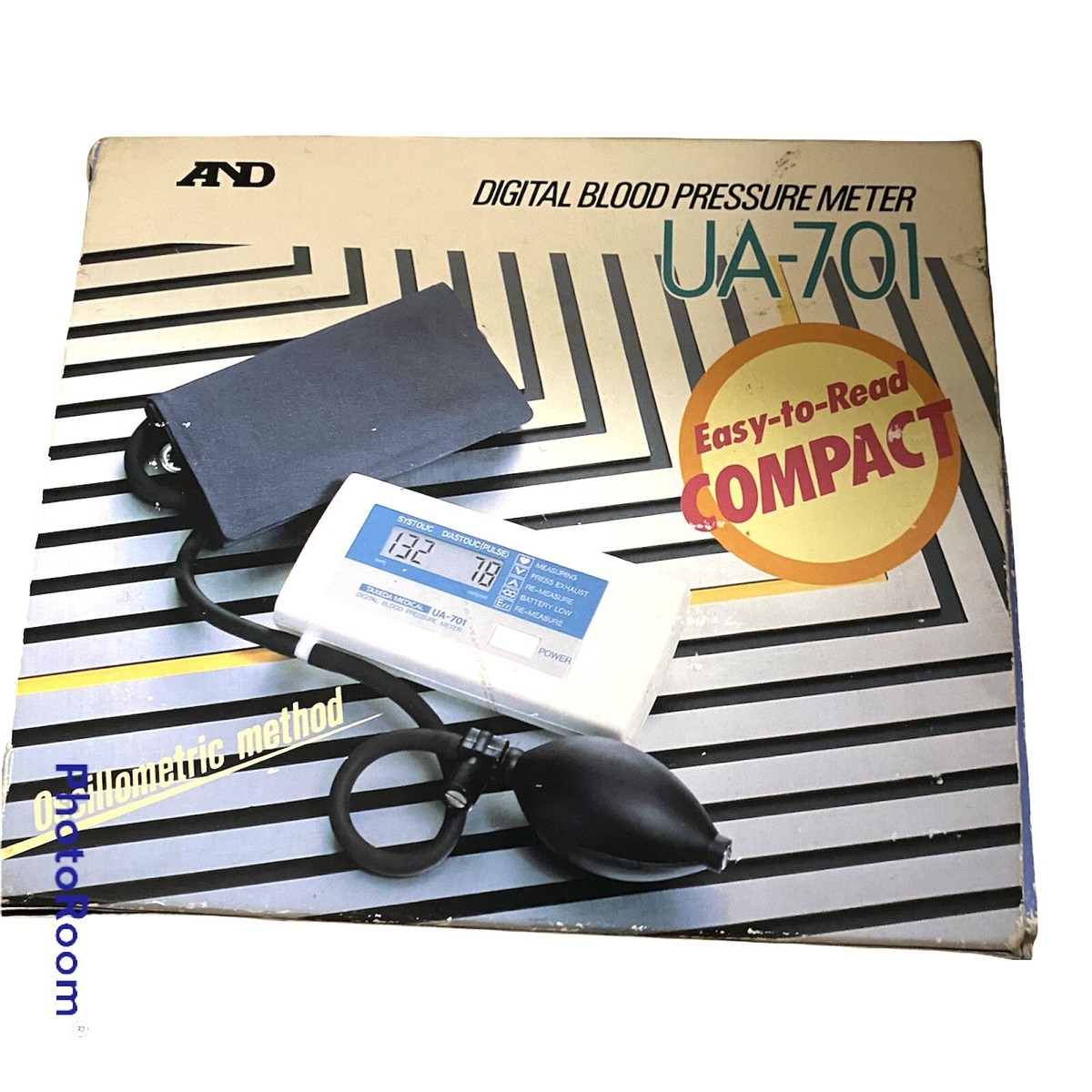 A&D Engineering UA-701 Digital Blood Pressure Cuff Case Used A&D Engineering UA-701 Digital Blood Pressure Cuff Case Used