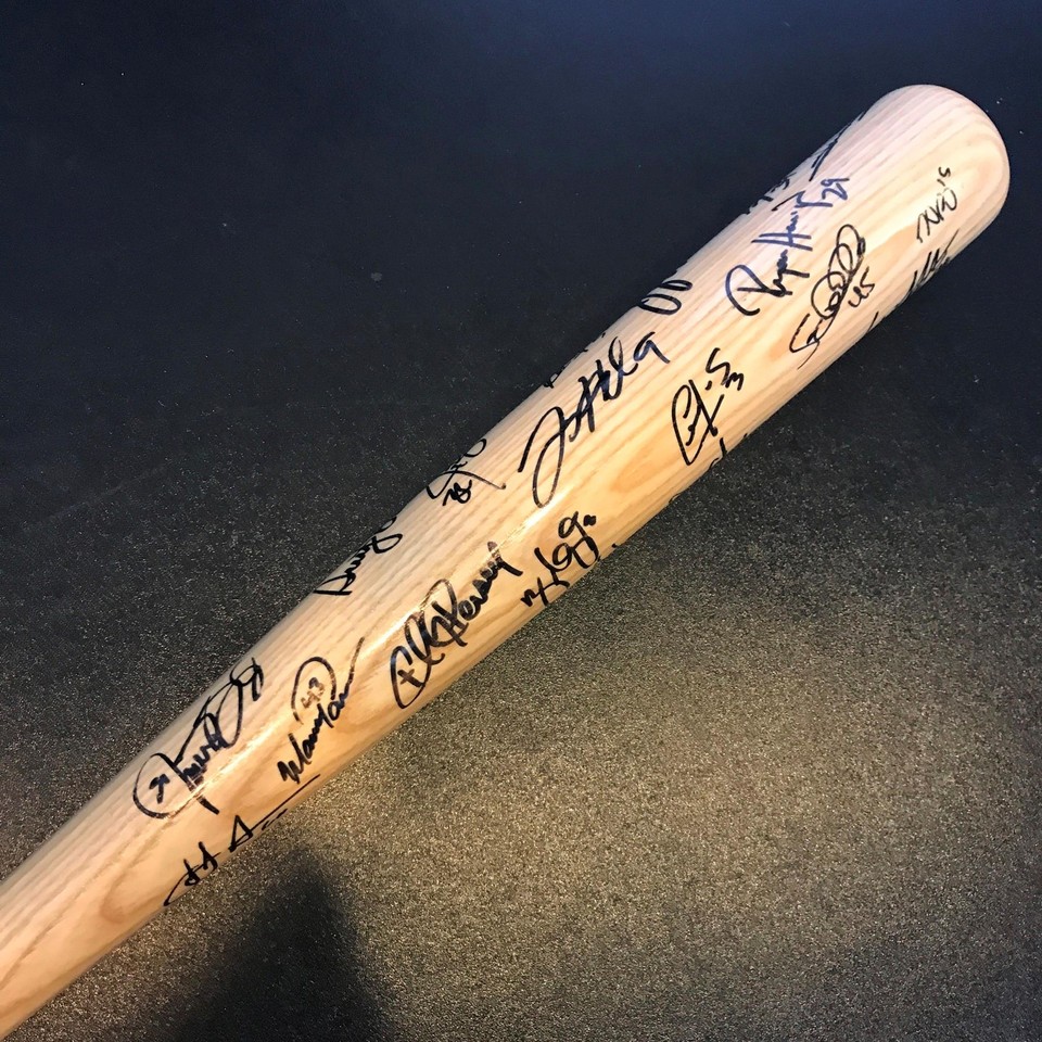 2013 Cincinnati Reds Team Signed Bat MLB Authenticated With Joey Votto ...