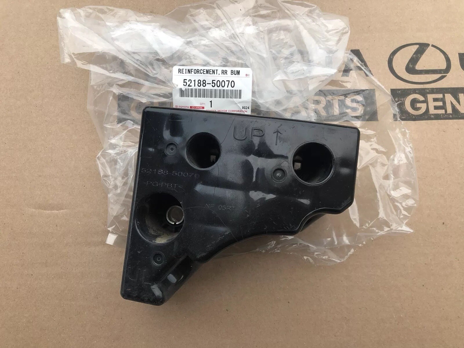 LEXUS LS500 LS500H LEFT REAR BUMPER COVER REINFORCEMENT BUMP STOP OEM ...