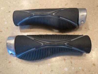 Serfas CNG-3BK SX MTB Lock-On Ergonomic Bike Grips | eBay