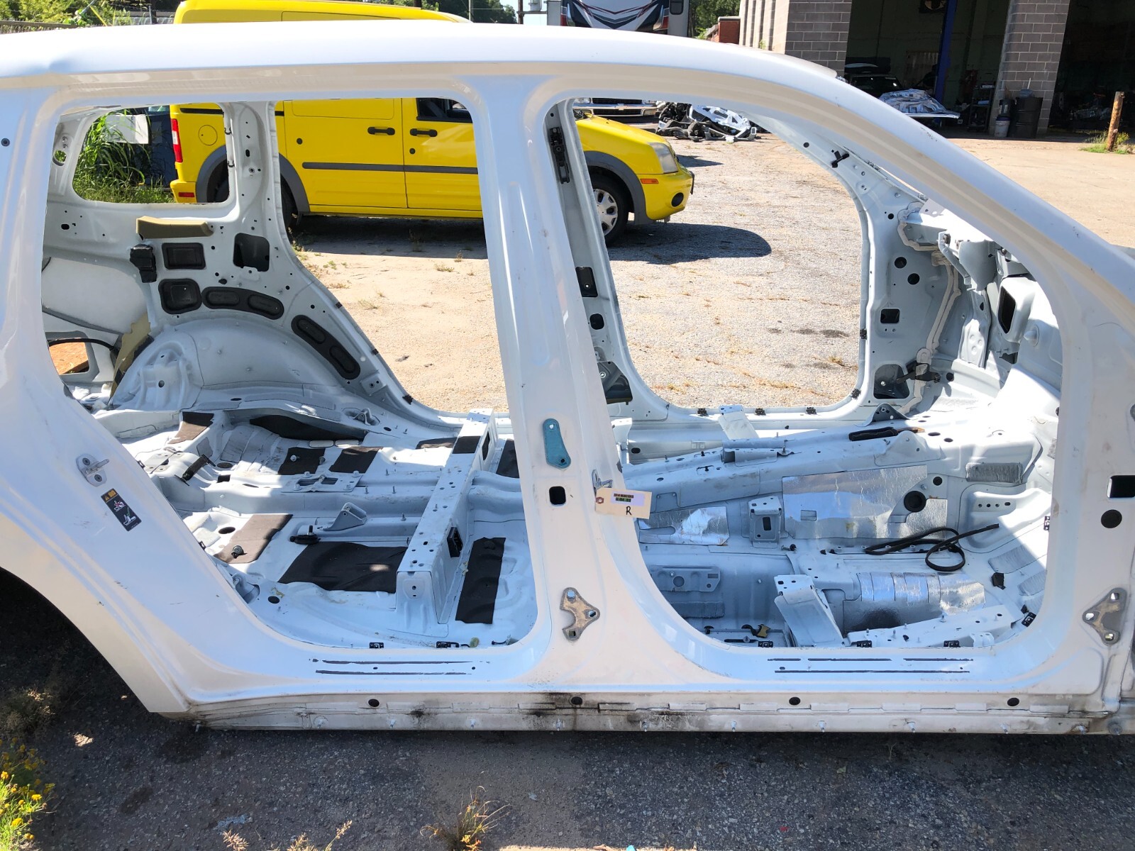 2013-2019 MERCEDES GL450 RIGHT PASSENGER SIDE B PILLAR BODY CUT CLIP ...