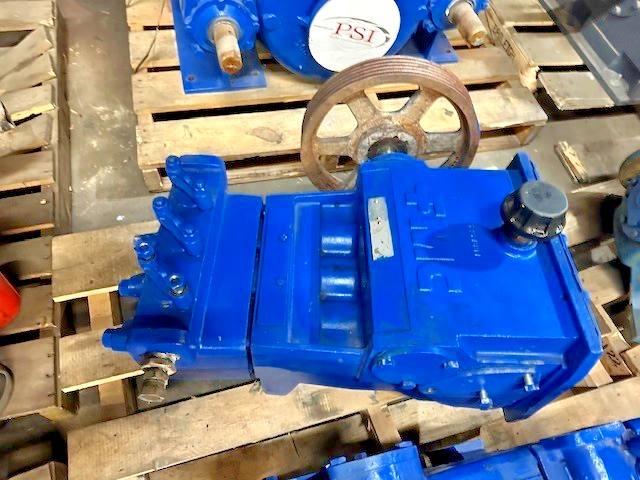 FMC Bean Royal Triplex Piston Pump L11 P7E | eBay