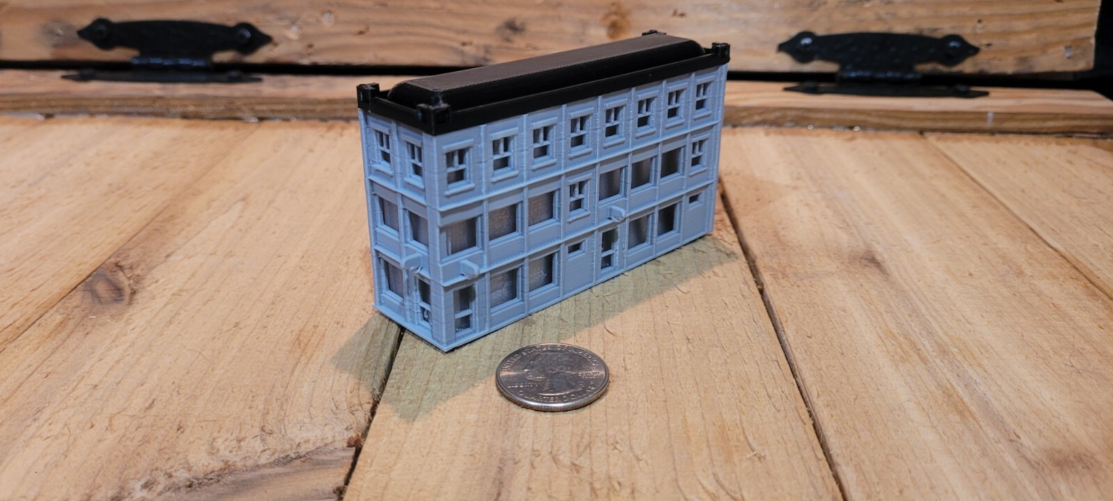 N-Scale Corner Building with Windows 3D Model 1:160 Scale Train Layout ...