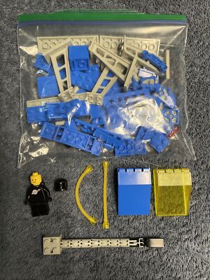LEGO Classic Space 6882 Walking Astro Grappler 100% Complete Good Shape ...