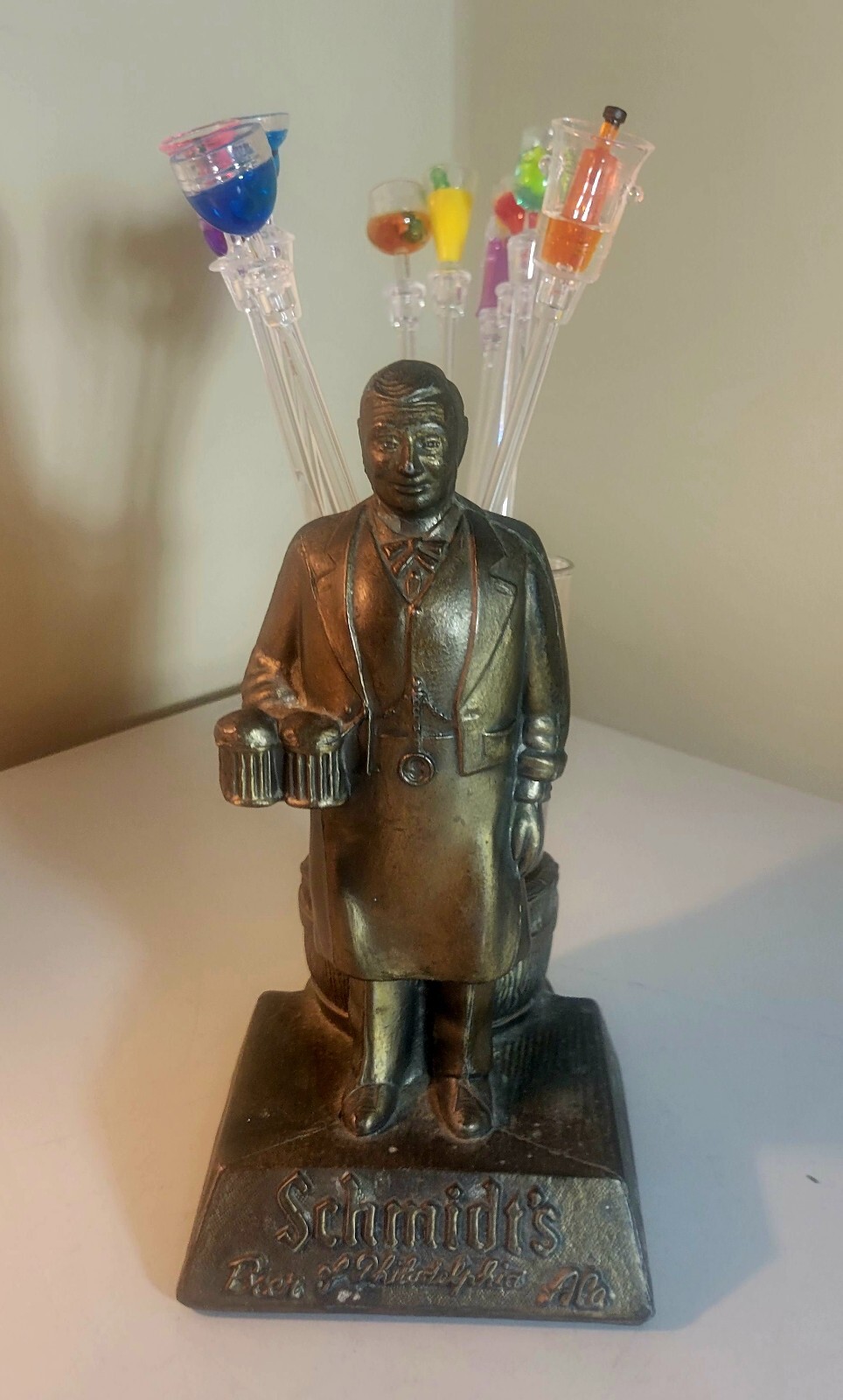 Vintage Schmidt's Beer & Ale Bartender Statue (1950s) | eBay