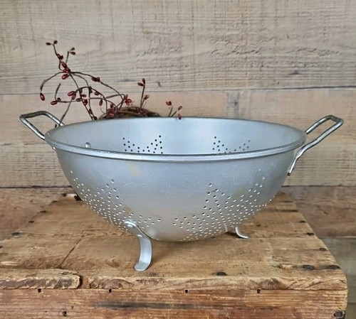 Vintage Aluminum Colander Strainer With Star & Handles Large 11” Footed ...