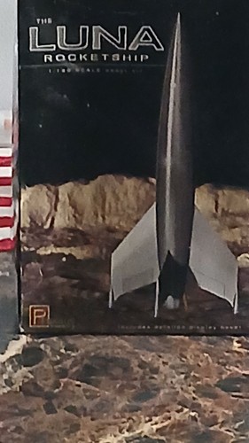 Pegasus Hobbies 9311 1/144 Silver Plated Lunar Rocketship Plastic Model ...