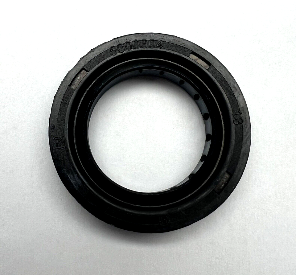 LOT OF 2 SHAFT OIL SEAL 5000604 | eBay