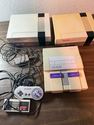 (3) VINTAGE CONSOLES -2 NINTENDO NES-001 , SUPER NES CONSOLE TESTED ...