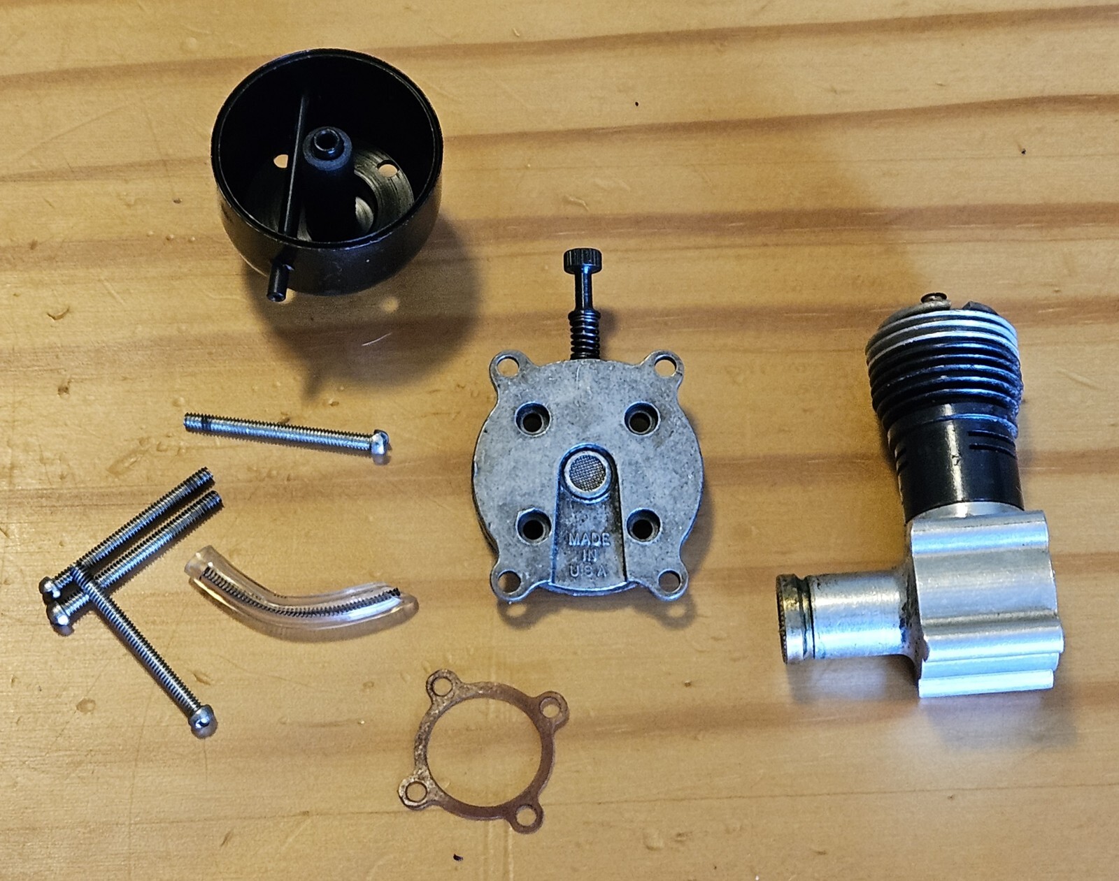 Vtg Cox .049 Airplane Seized Engine with Metal Gas Tank piston doesn't ...