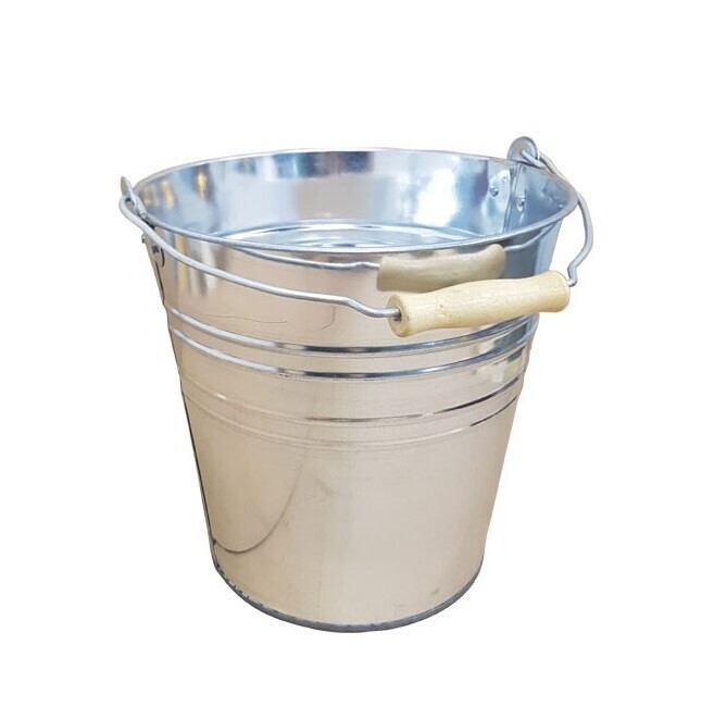 Water Pails For Garden