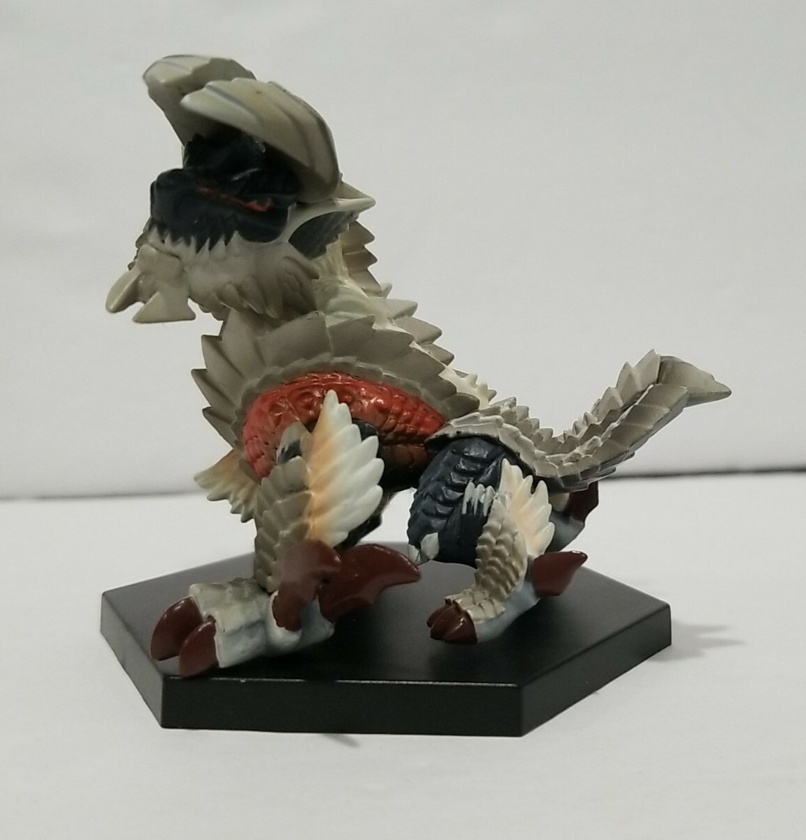 Stygian Zinogre Figure
