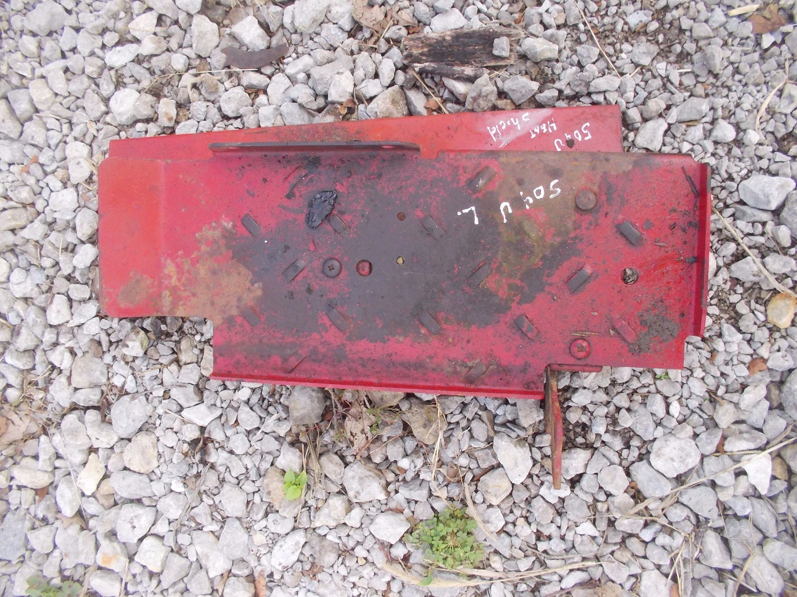 Farmall 504 utility tractor IH left step panel w/ mount bracket & heat ...