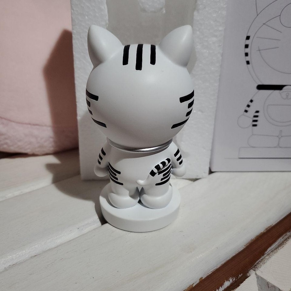 Tora no Monre Sinn Figure Doraemon Toranomon Hills Toranomon | eBay