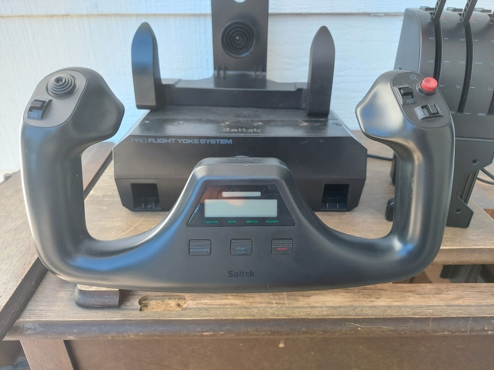 Saitek Pro Flight Cessna Yoke System and Flight Throttle Quadrant Model ...