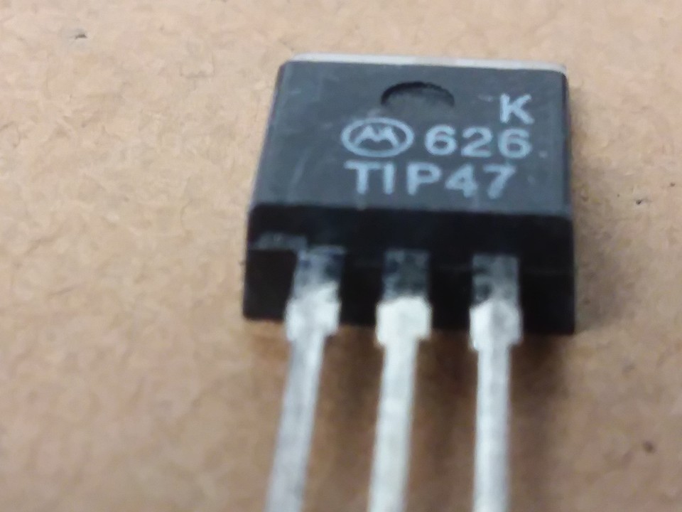 TIP47 MOTOROLA TRANSISTOR 1A, 3pin (LOTS OF 5) | eBay