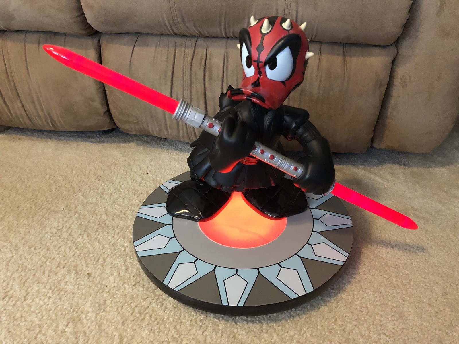 Disney Star Wars Weekends Limited Edition Donald Duck Darth Maul Big ...