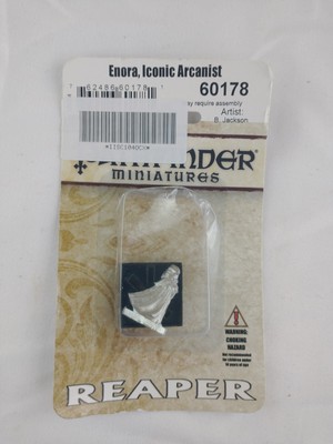Pathfinder Miniatures Enora Iconic Arcanist Reaper Halfling Miniature ...