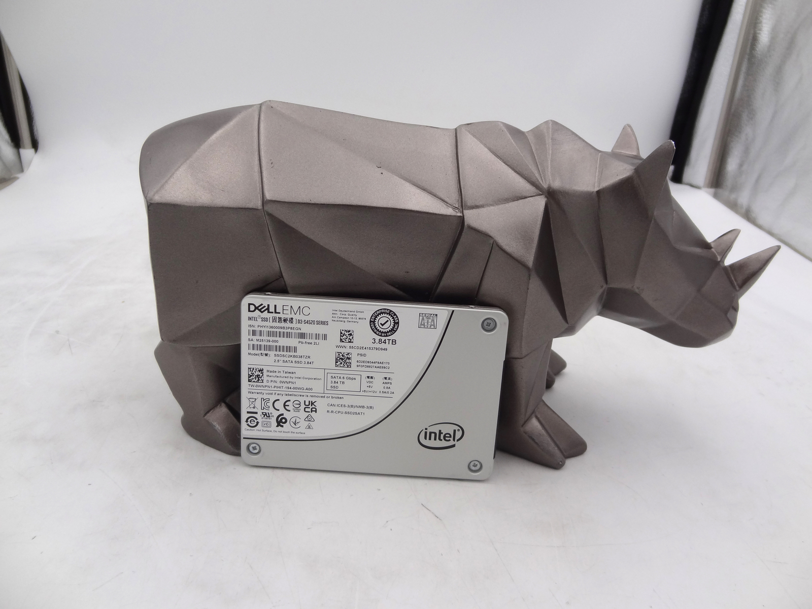 Dell SSDSC2KB038TZR Intel 3.84TB 2.5in 6Gb/s RI TLC SATA SSD WNPN1 | eBay
