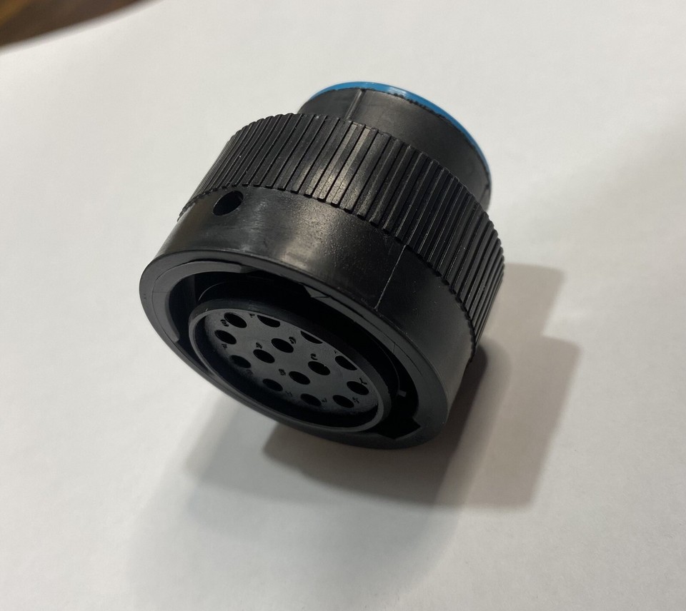 TE 14-Pin Deutsch Connector HDP26-18-14SE | eBay