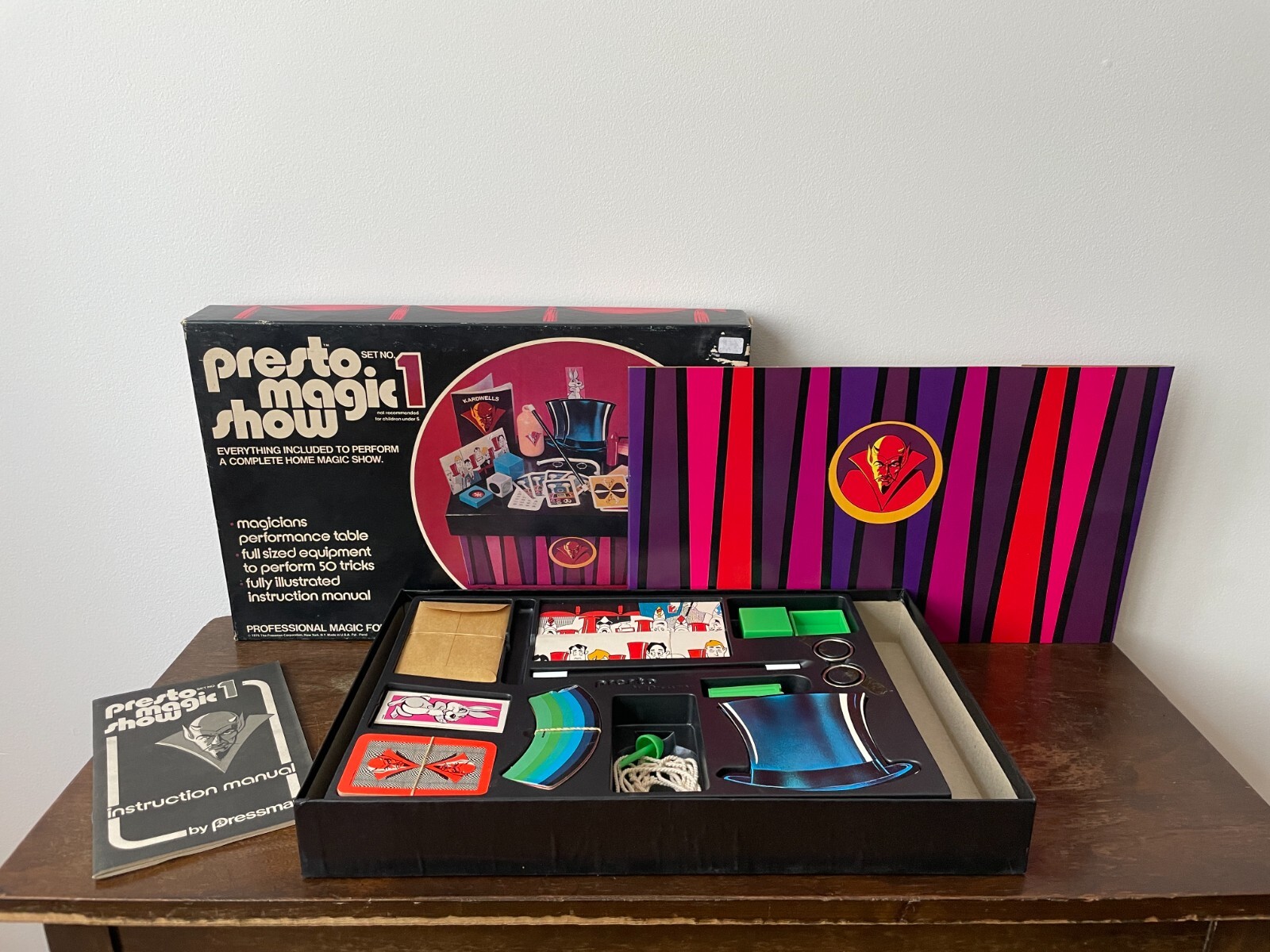 Vintage Presto Magic Show by Pressman, 1975 Performance Table & 50 ...