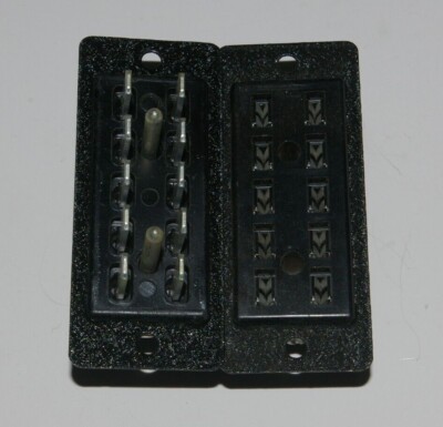 Connectors - Cinch Jones Connector