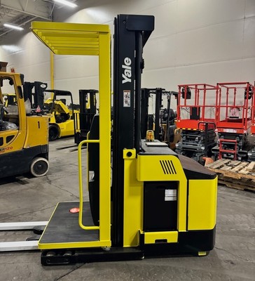 Forklifts - Yale Order Picker